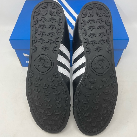 adidas | Shoes | Adidas Samoa Mens Athletic Sneaker White Black 9351 ...